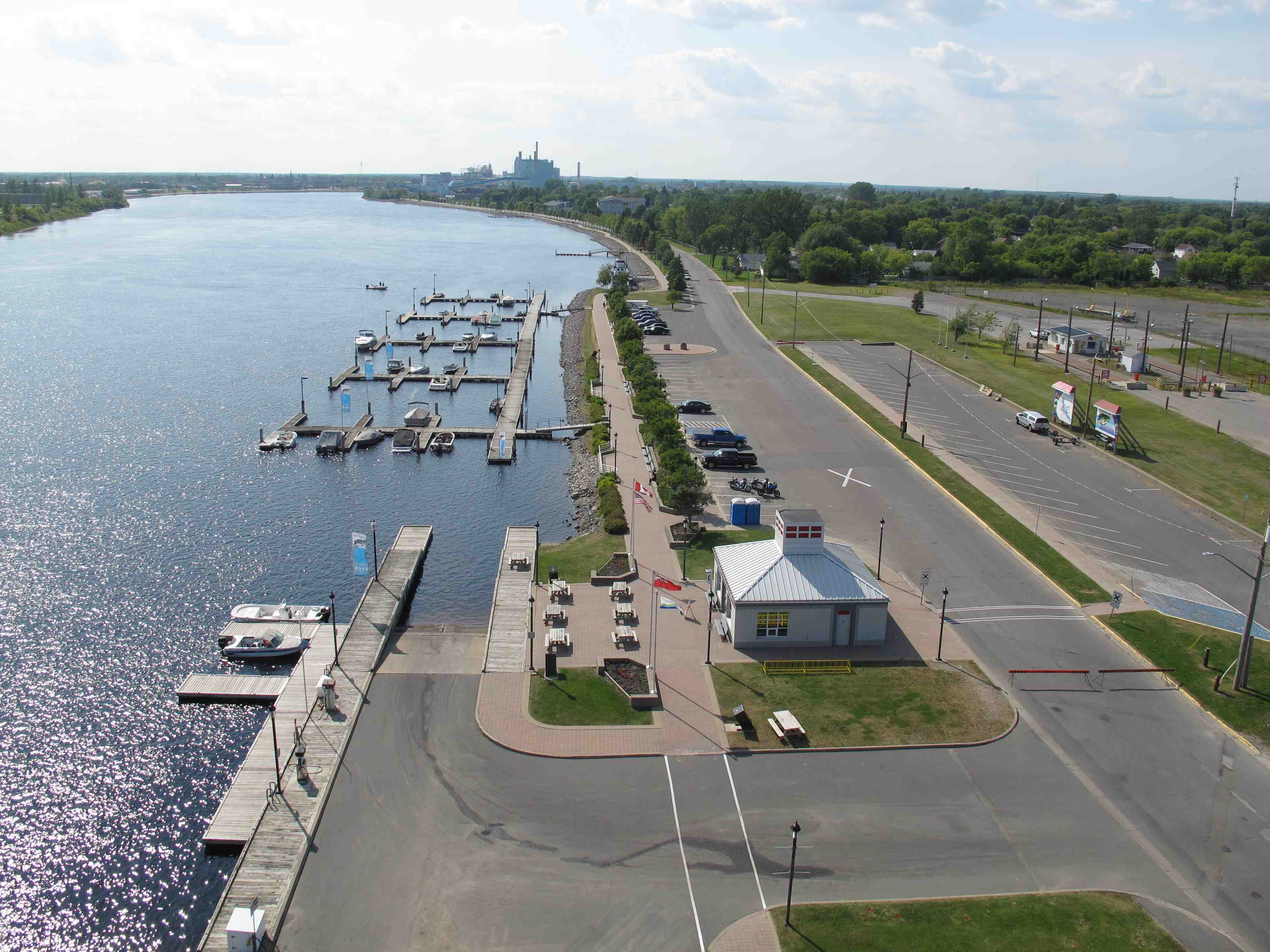 Fort Frances : Liz Jansen